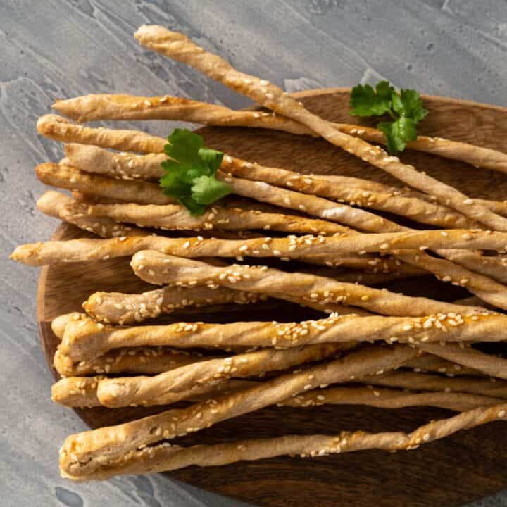 Grissini Breadsticks - Crunchy Italian Breadsticks Recipe