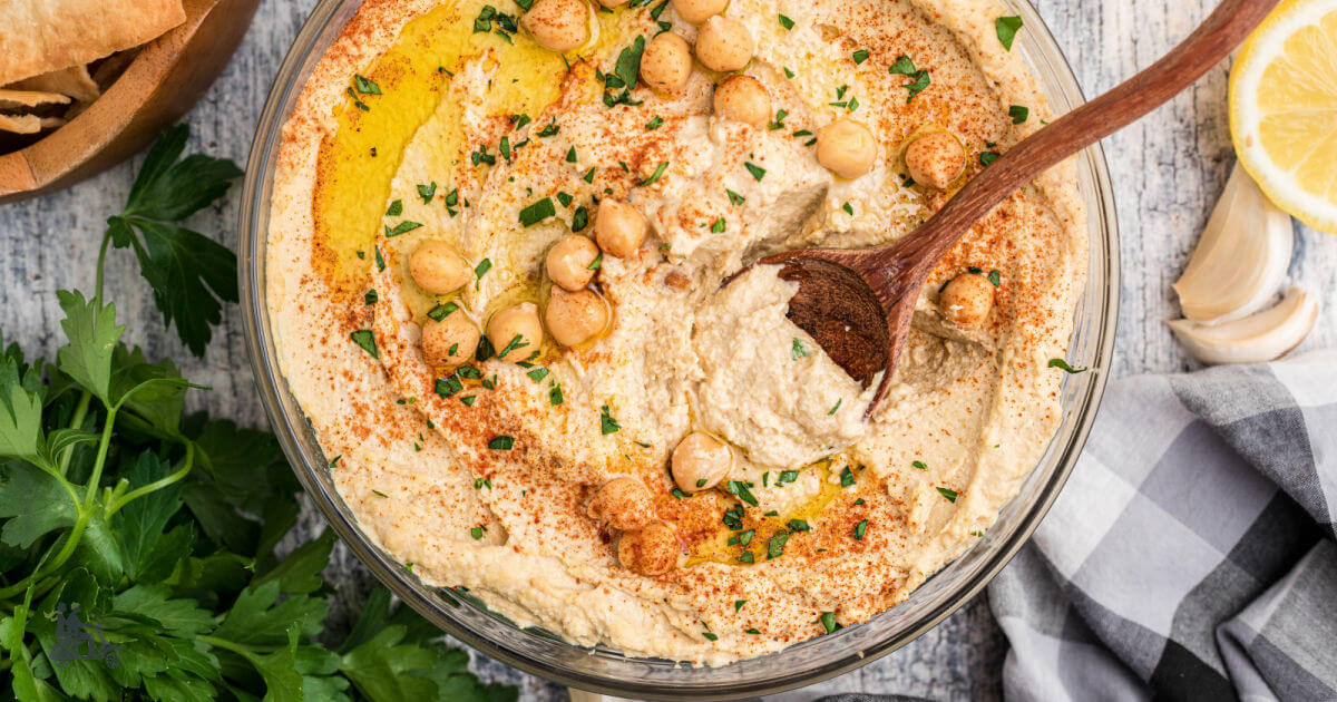 Best 5-Minute Homemade Mediterranean Hummus - All Our Way