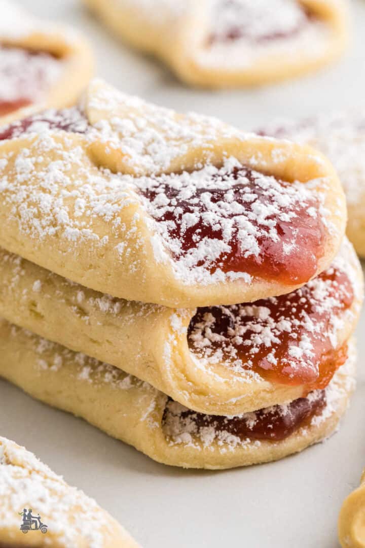 Classic Pizzicati (Italian Christmas Pinch Cookies)