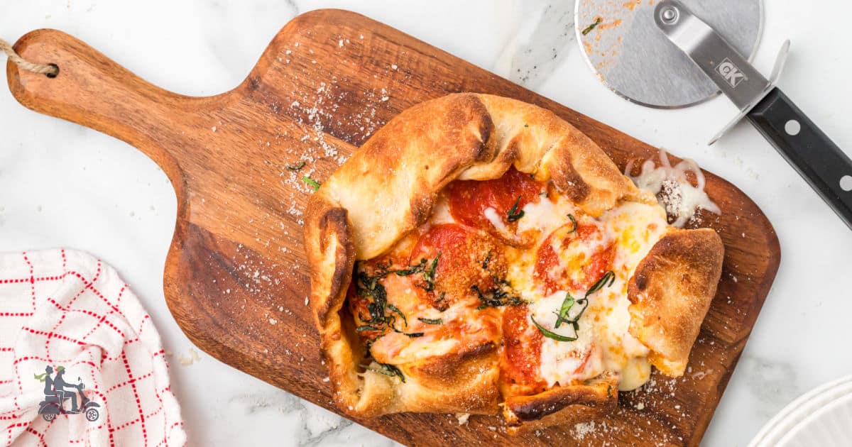 Rustic Stuffed Brie Cheese Pizza — Like an Italian Crostata